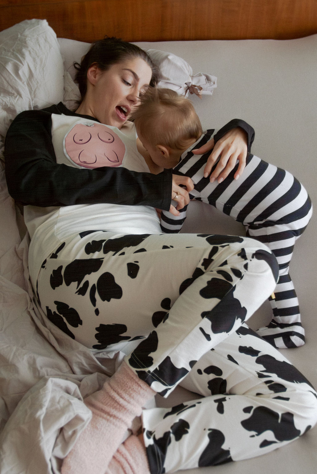 Cozy Breastfeeding Sleepwear by Pyjamam